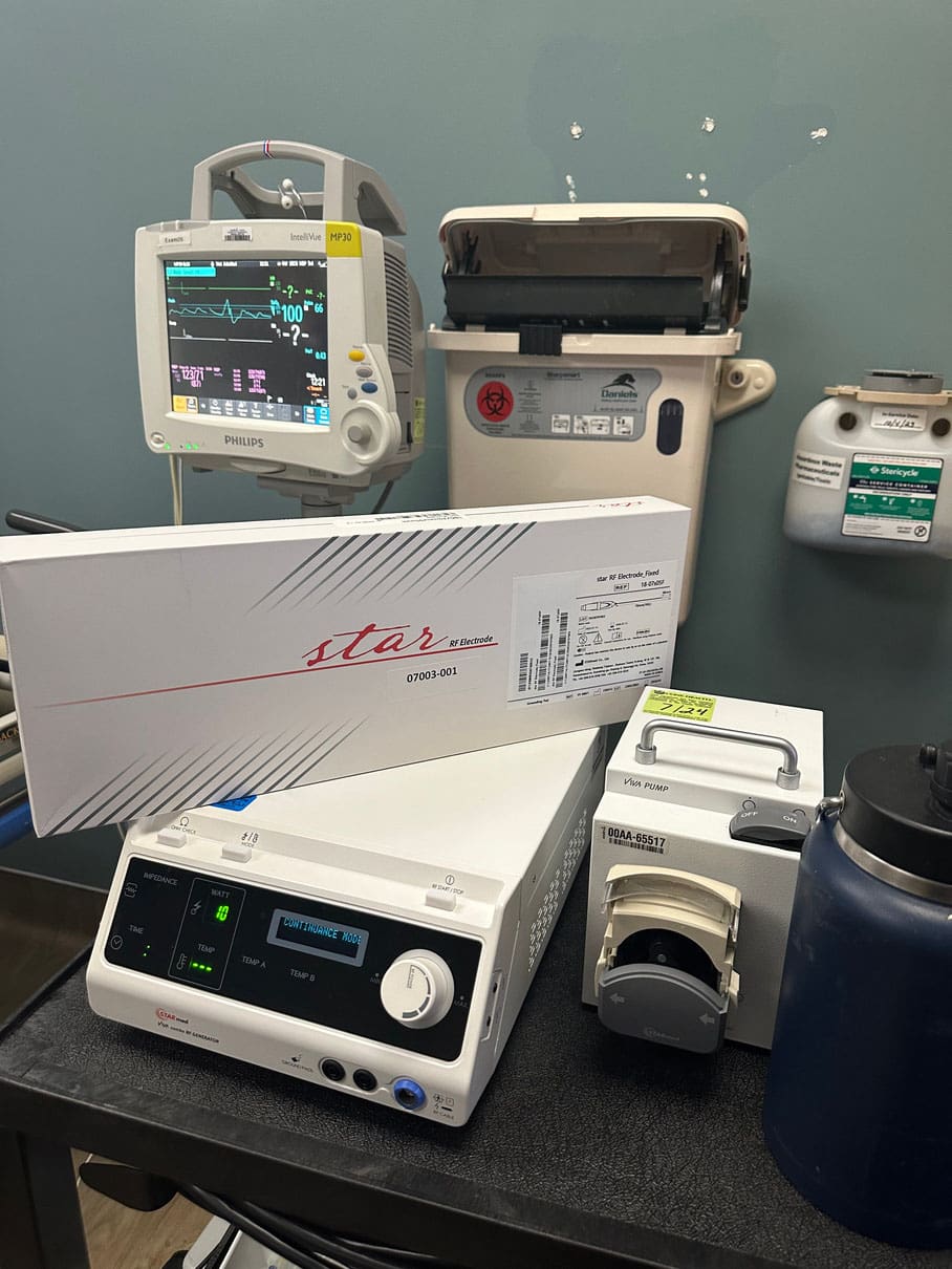 Microwave Ablation vs RFA for Thyroid - STARmed America